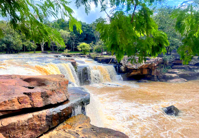 Tat Ton Waterfall | VISUAL THAILAND